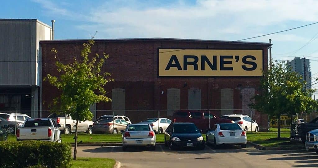 ARNE’S WAREHOUSE: Party Store in Houston, TX (Updated March 2026) - Website